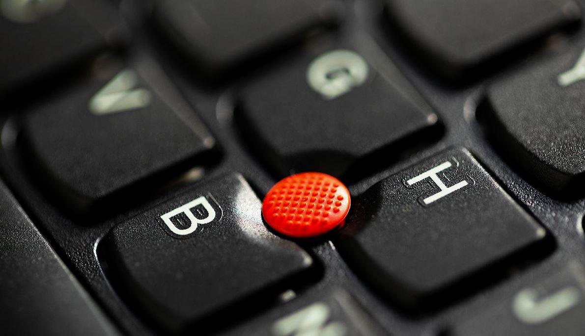 Co je to “Trackpoint”? | Počítače24.cz