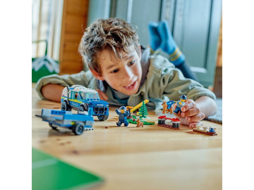 LEGO® City 60369 Mobilní cvičiště policejních psů - Museum of Bricks SK