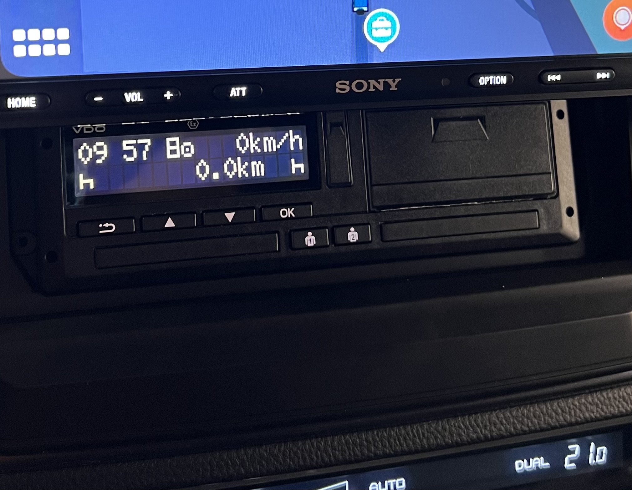 Tachograf pro ISUZU D-Max 2020- - Auto - Moto Riegger s.r.o.