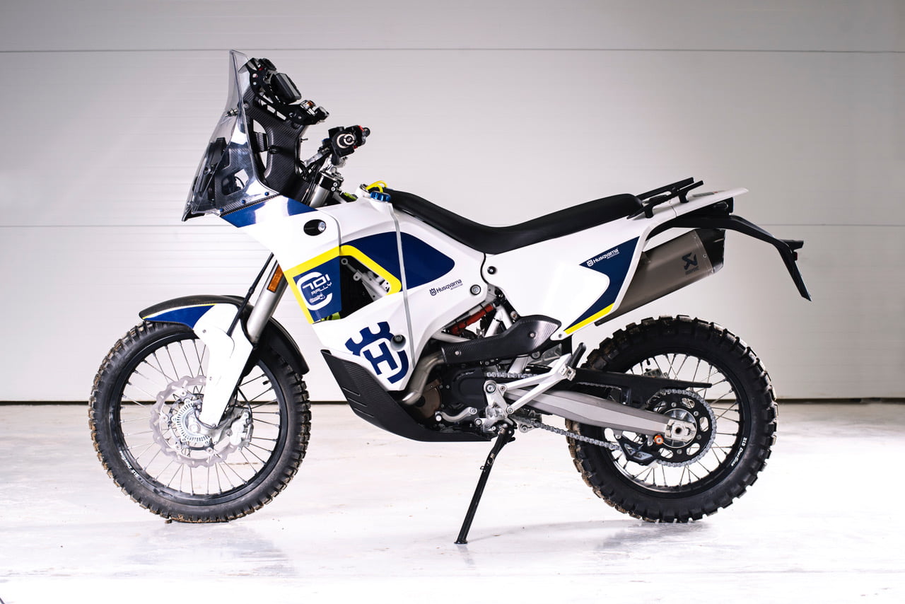 Husqvarna 701 Rally carbon kit - ADVENTURE-RALLY.CZ