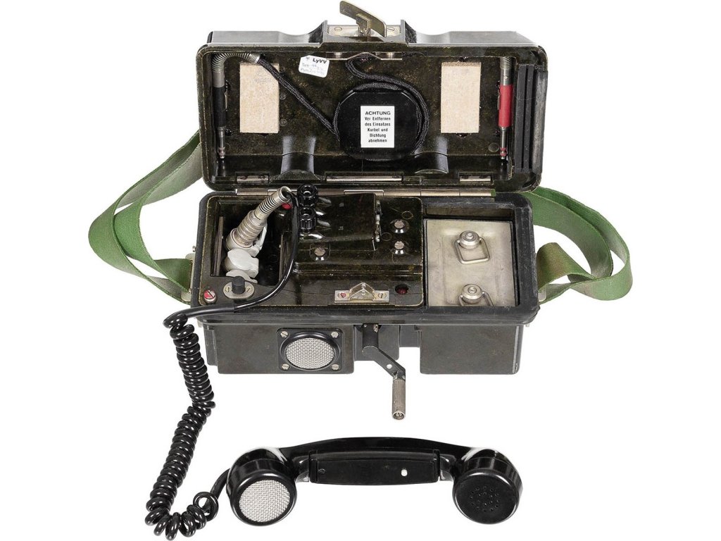 Poľný telefón FF 63 M s príslušenstvom RFT® Feldfernsprecher DDR NVA ...