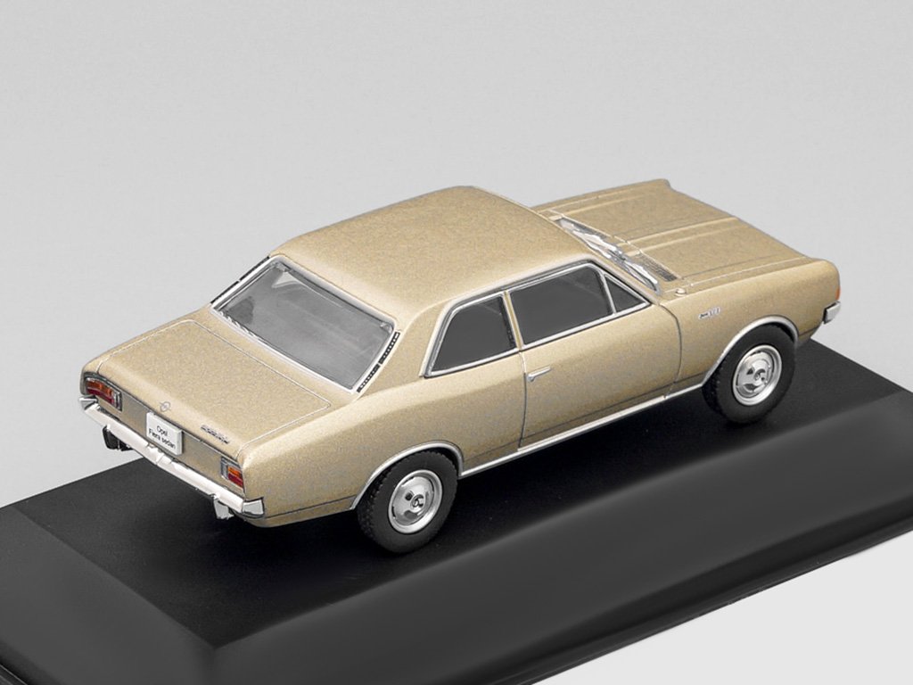 Opel Fiera Sedan 1972 1:43 - DeAgostini časopis s modelem - Automodels.cz