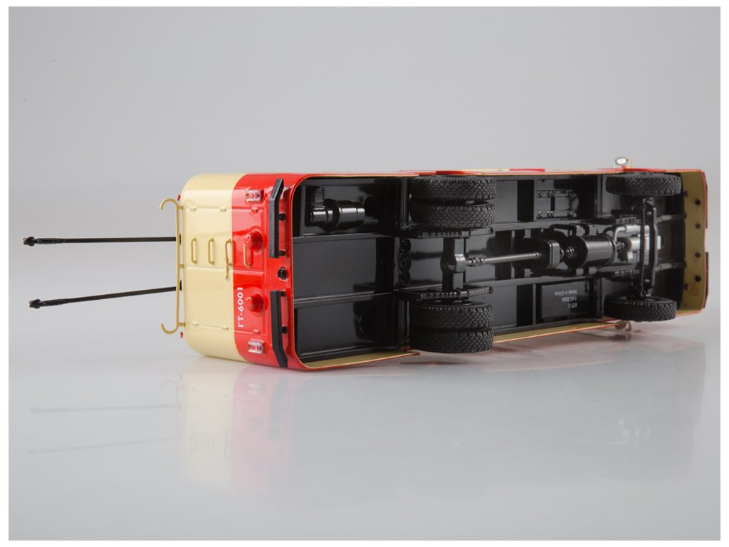 Trolejbus KTG-1 1:43 - SSM - Automodels.cz