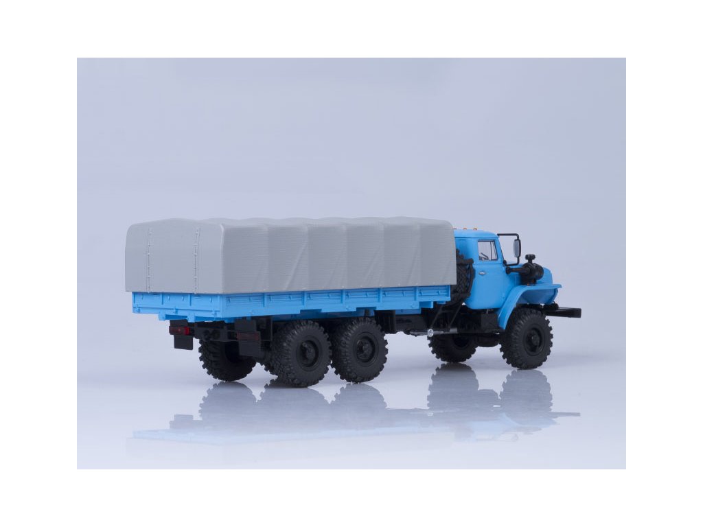 URAL-4320-0911 1:43 - Avtoistoria - Automodels.cz