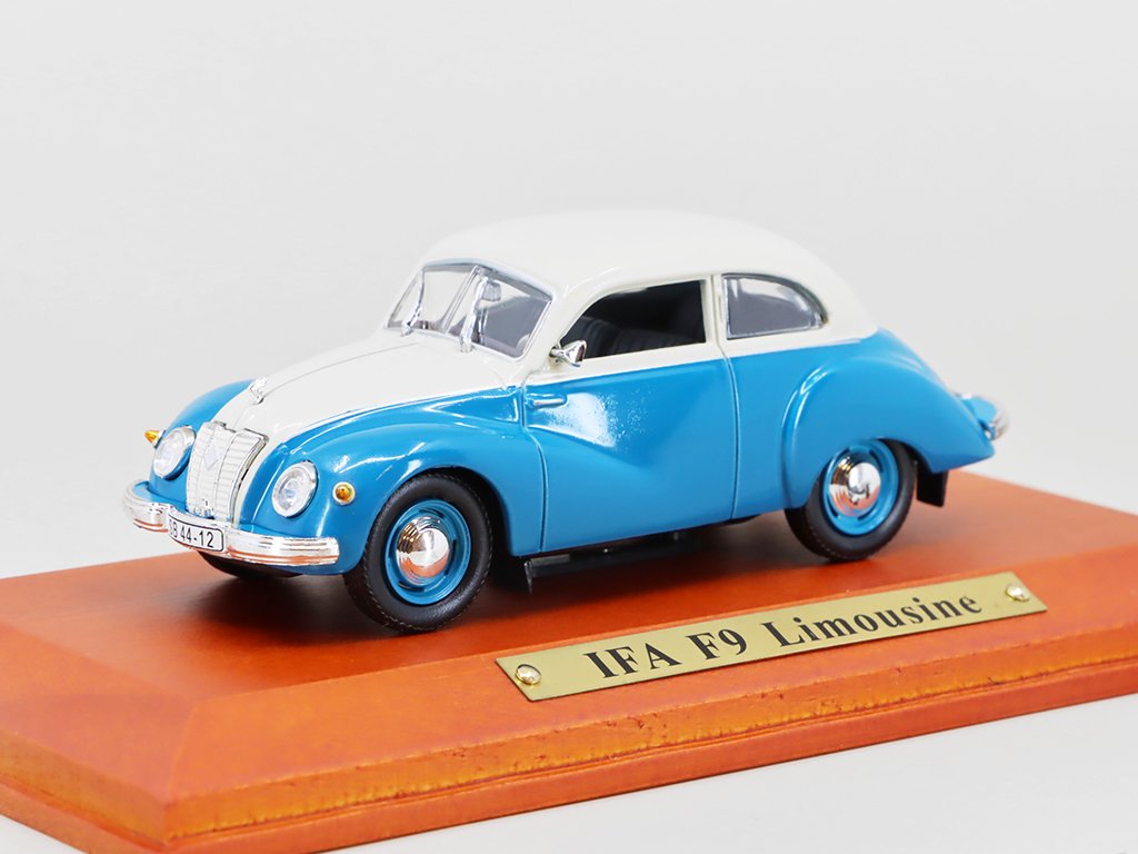 IFA F9 Limousine 1:43 - Atlas časopis s modelem - Automodels.cz
