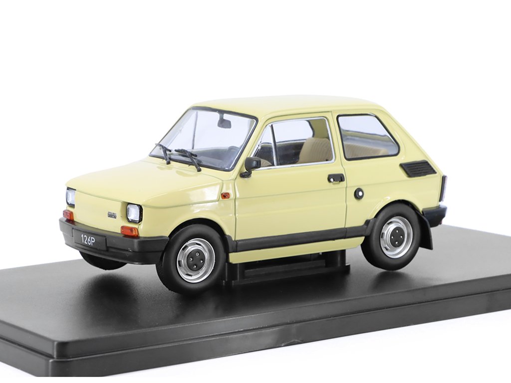 Fiat 126P 1:24 - WhiteBox