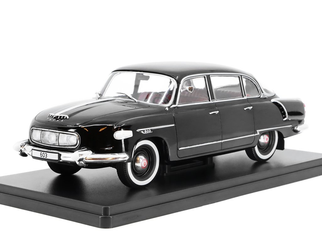 Tatra 603 1:24 - WhiteBox - Automodels.cz