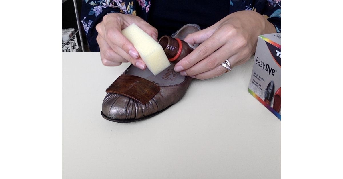 Jak doma nabarvit letní kožené balerínky | Bronzová barva na boty ...