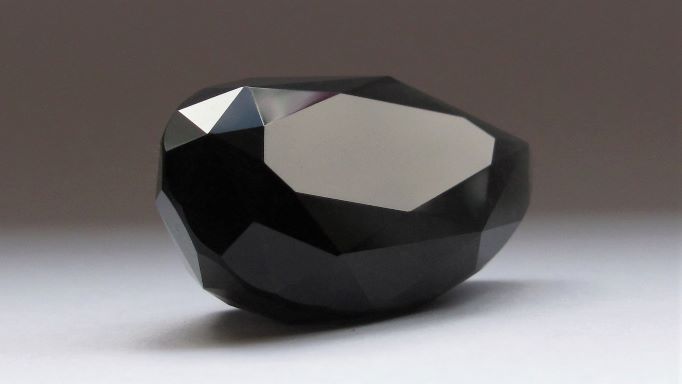 Obsidián - šperkové drahé kameny, význam, účinky, vlastnosti, cena