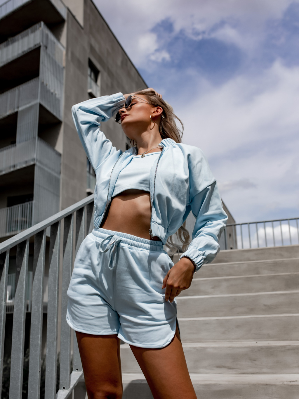 Světle modrá trojdílná bavlněná souprava CHANTAL | ErikaFashion.cz