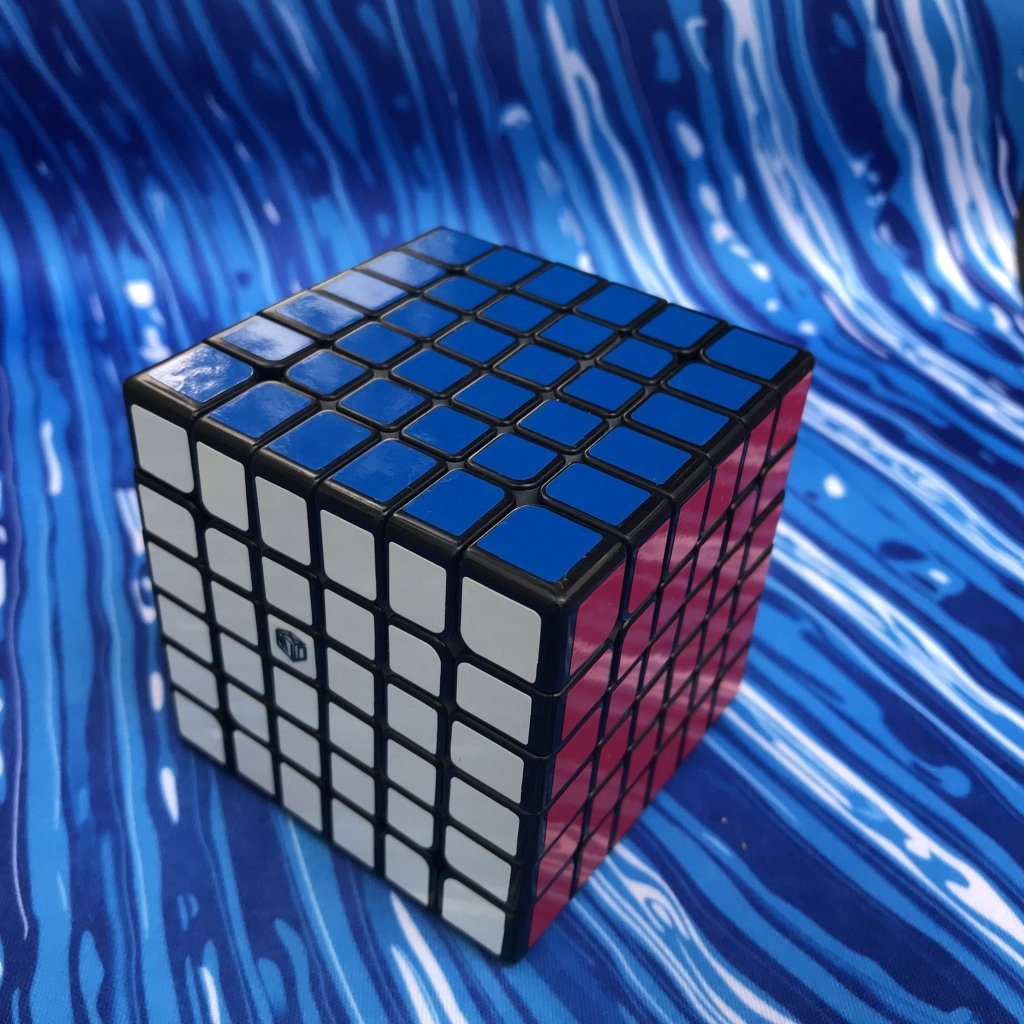 Rubikova kostka X-Man Shadow 6x6x6 na speedcubing