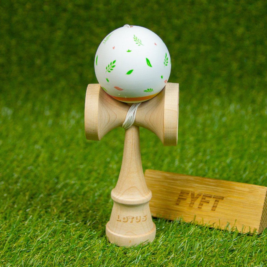 Sacred kendama (Lotus) - všestranná kendama s RAD Clear povrchem