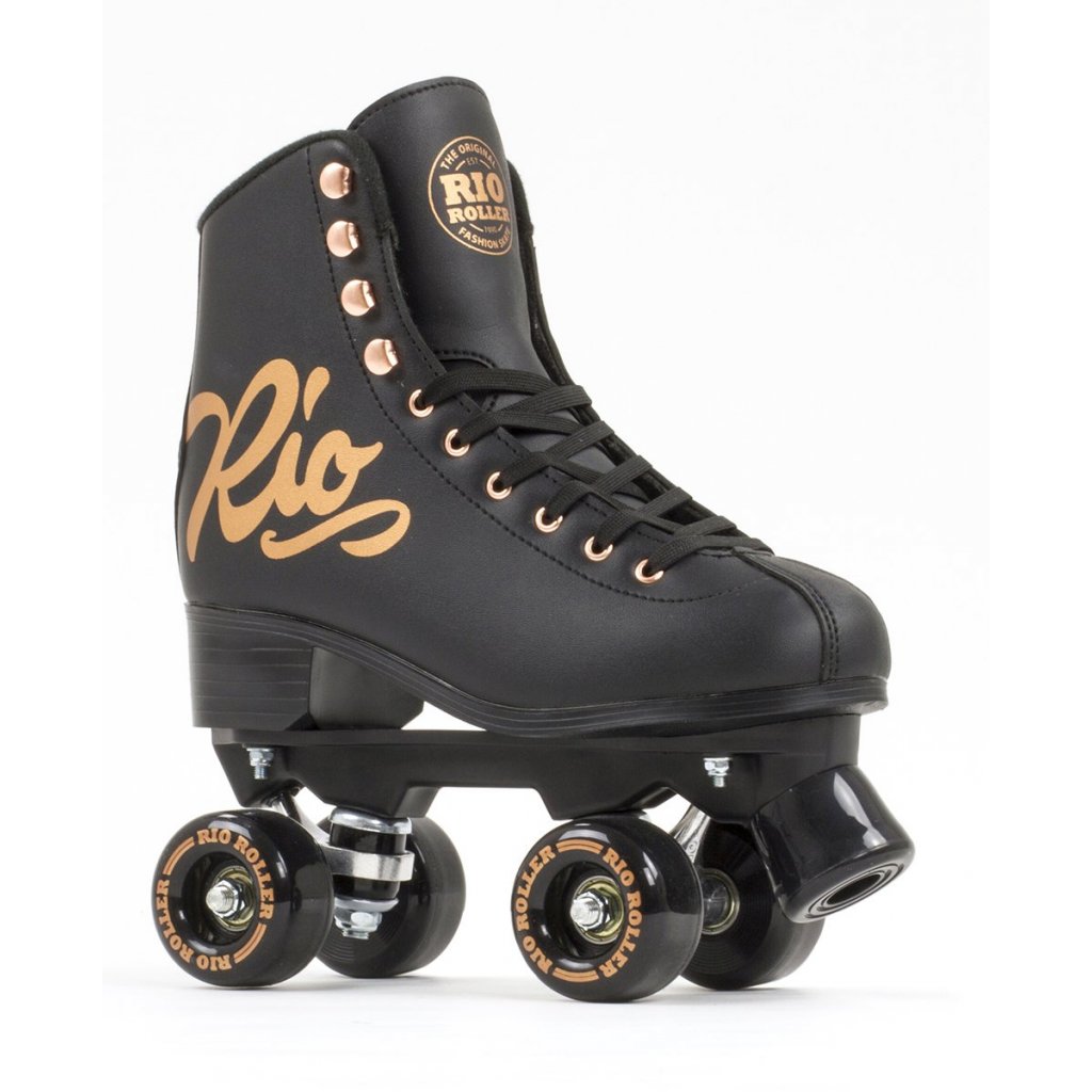 Rio Roller Script Quad Rose Black Trekové Brusle Honzovy Longboardy