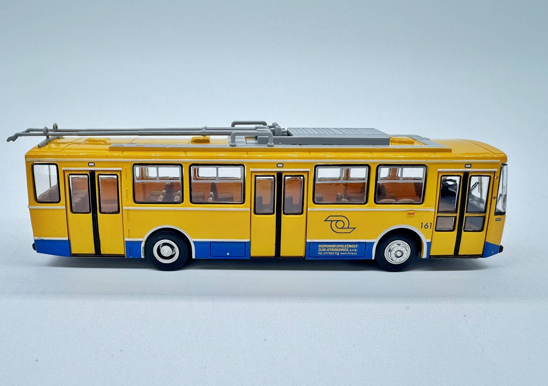 H0 - Trolejbus Škoda 14 Tr, Zlín - Otrokovice, žluto-modrý 1982 ...