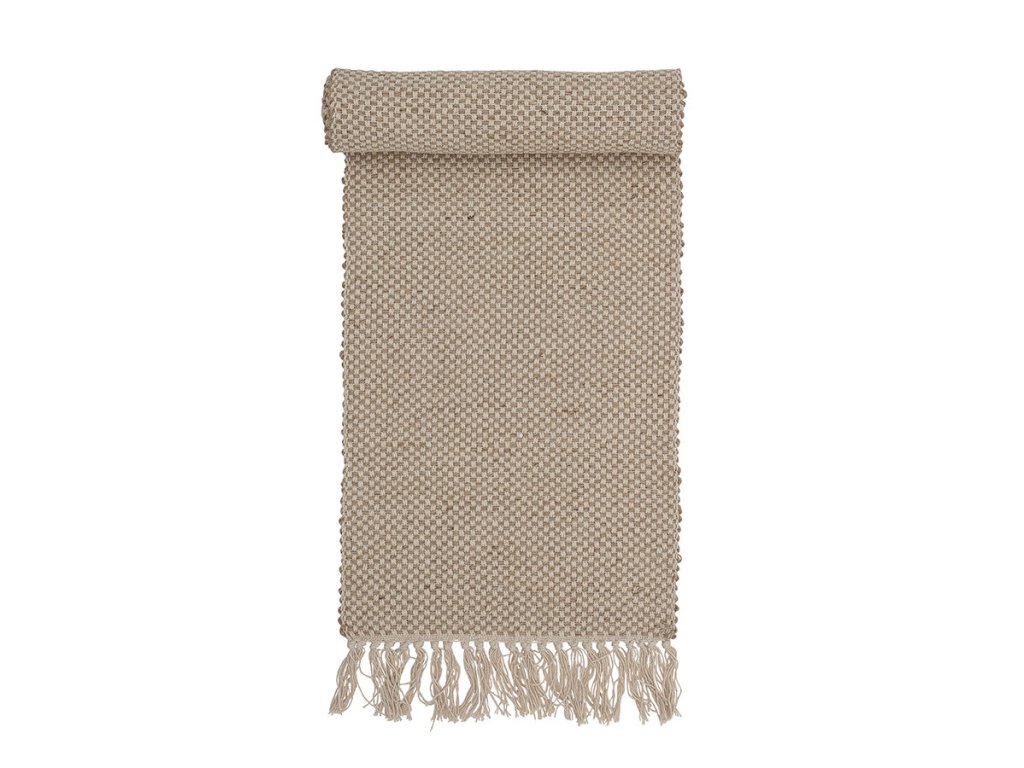 Decorate your table with the Mala Table Runner made in a mix of cotton ...