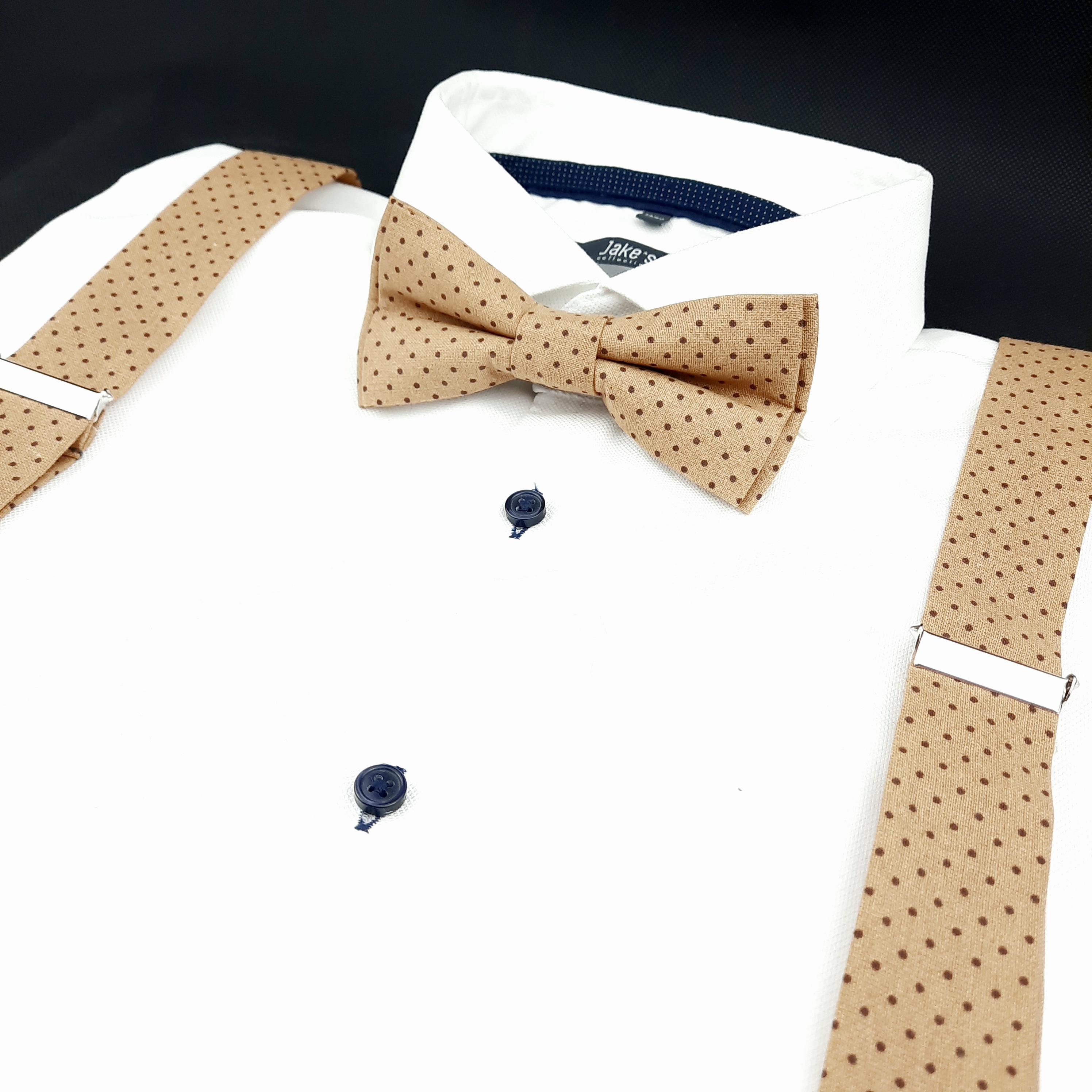 Pánsky set motýlik a traky | Kapučínovo hnedý základ s čiernymi bodkami ...