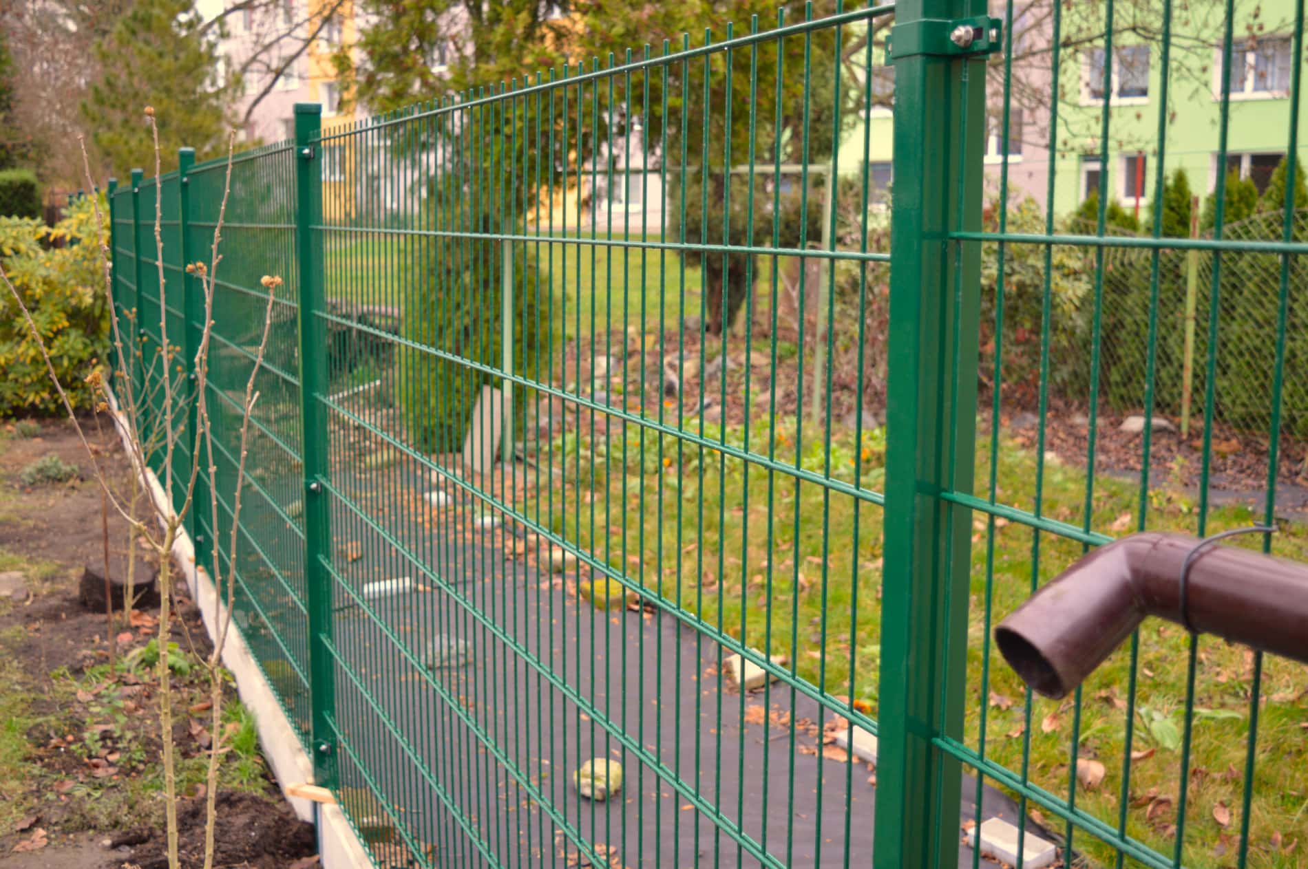 Ukázka realizace plotu - Plzeň | Pletiva Dobrý