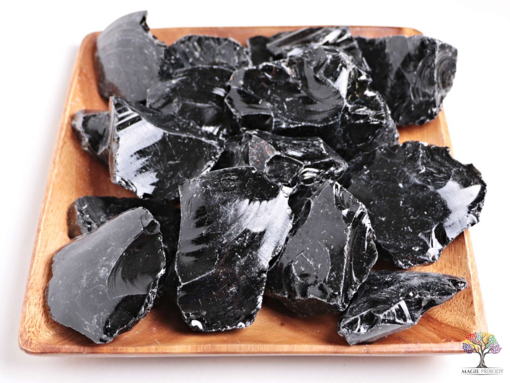 Obsidián Černý surový 5 - 15 cm - TOP kvalita 500 g - Minerály a drahé ...