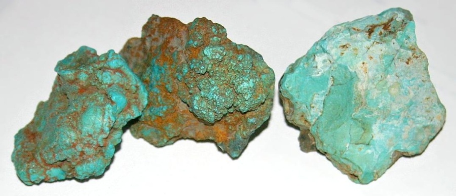 Tyrkys - modrozelený drahý kámen