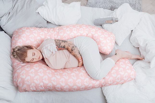Český těhotenský a kojicí polštář Alice | Milkie.cz