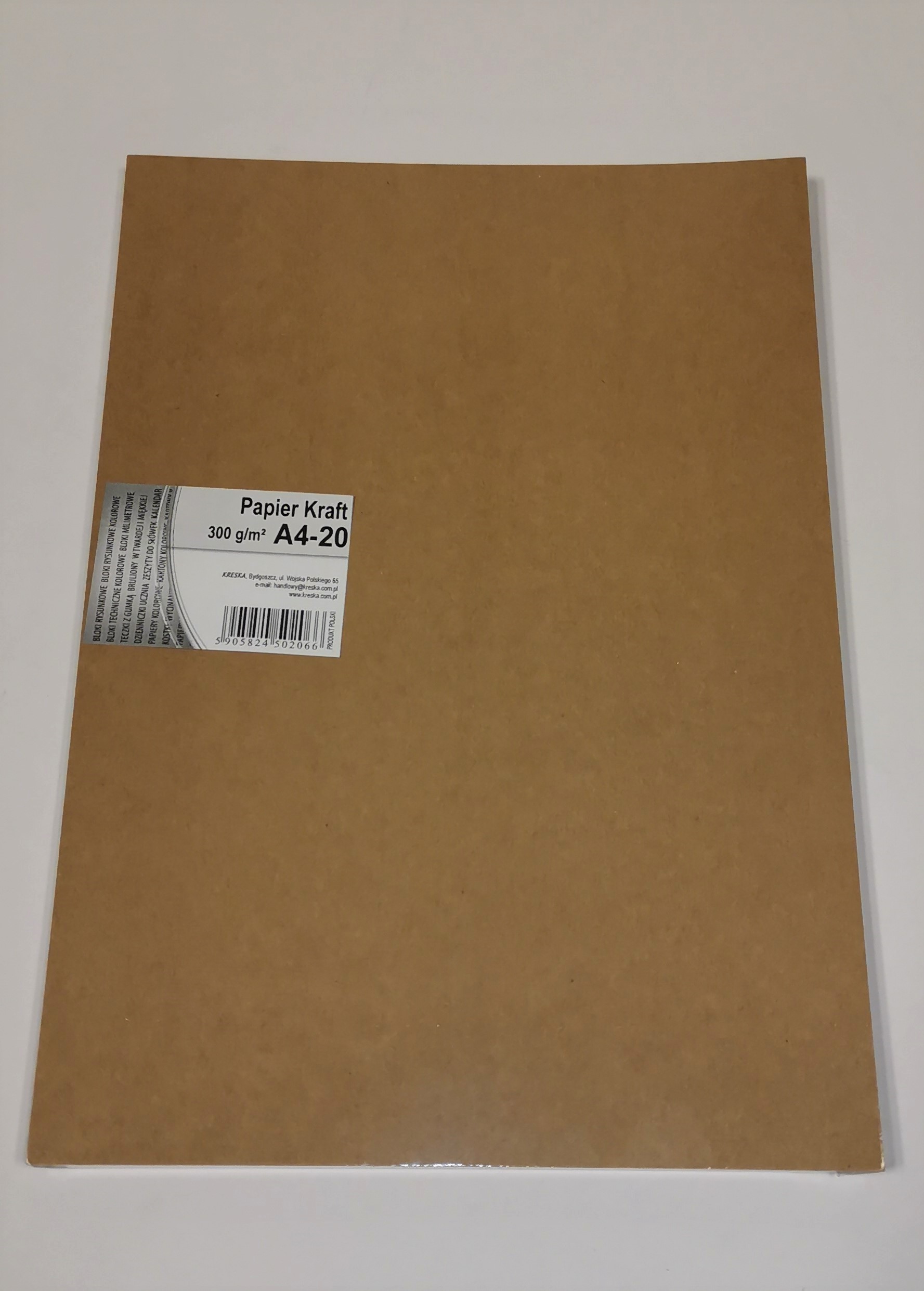 Karton A4/20ks KRAFT 300g/m2 (066) - COLOR OFFICE s.r.o.