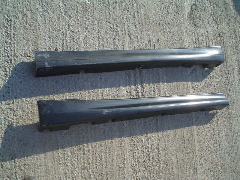 Fiberglass sideskirts for Peugeot 306 Maxi – Peugeot 306 Maxi | Pesch.cz