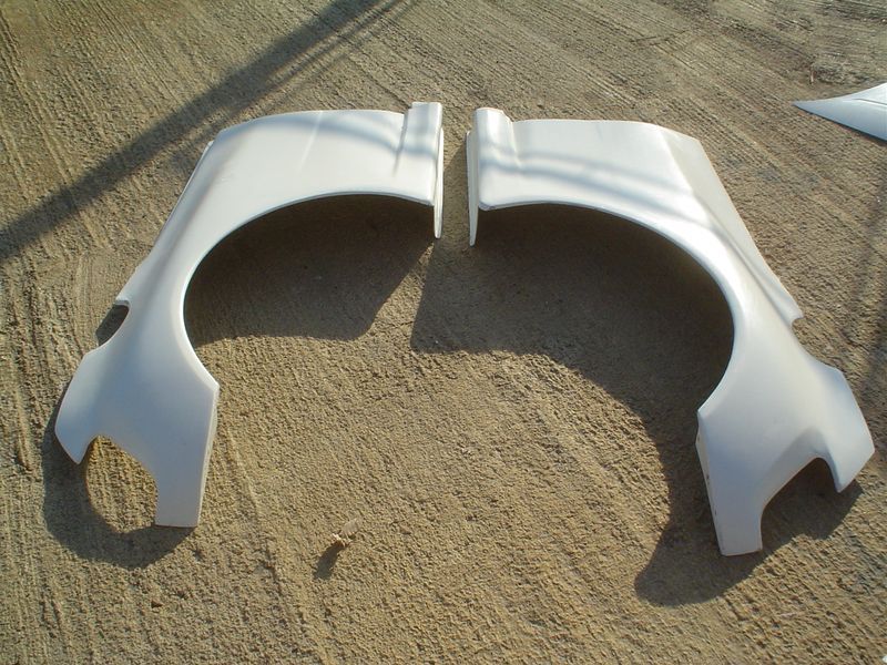 Fiberglass rear side panel Peugeot 306 Maxi – Peugeot 306 Maxi | Pesch.cz