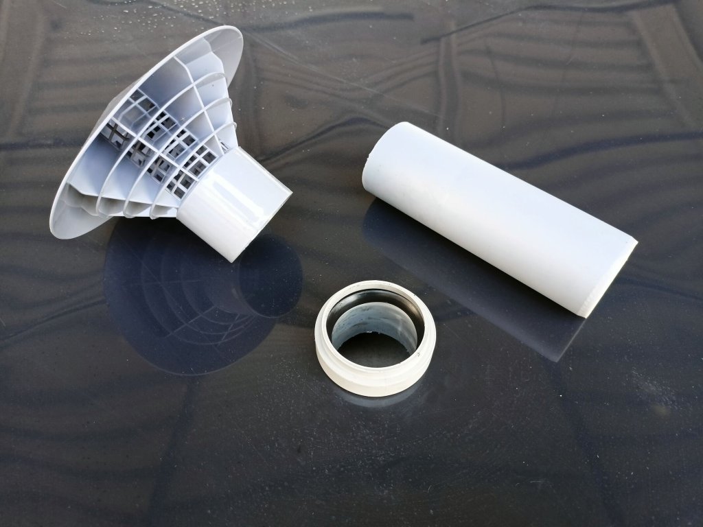 Plastový pochozí poklop na studnu / skruž - na míru