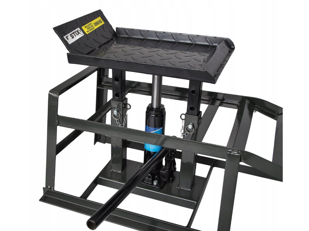 Nájazdové rampy s hydraulickým zdvihákom 2T - Profigaráž.sk