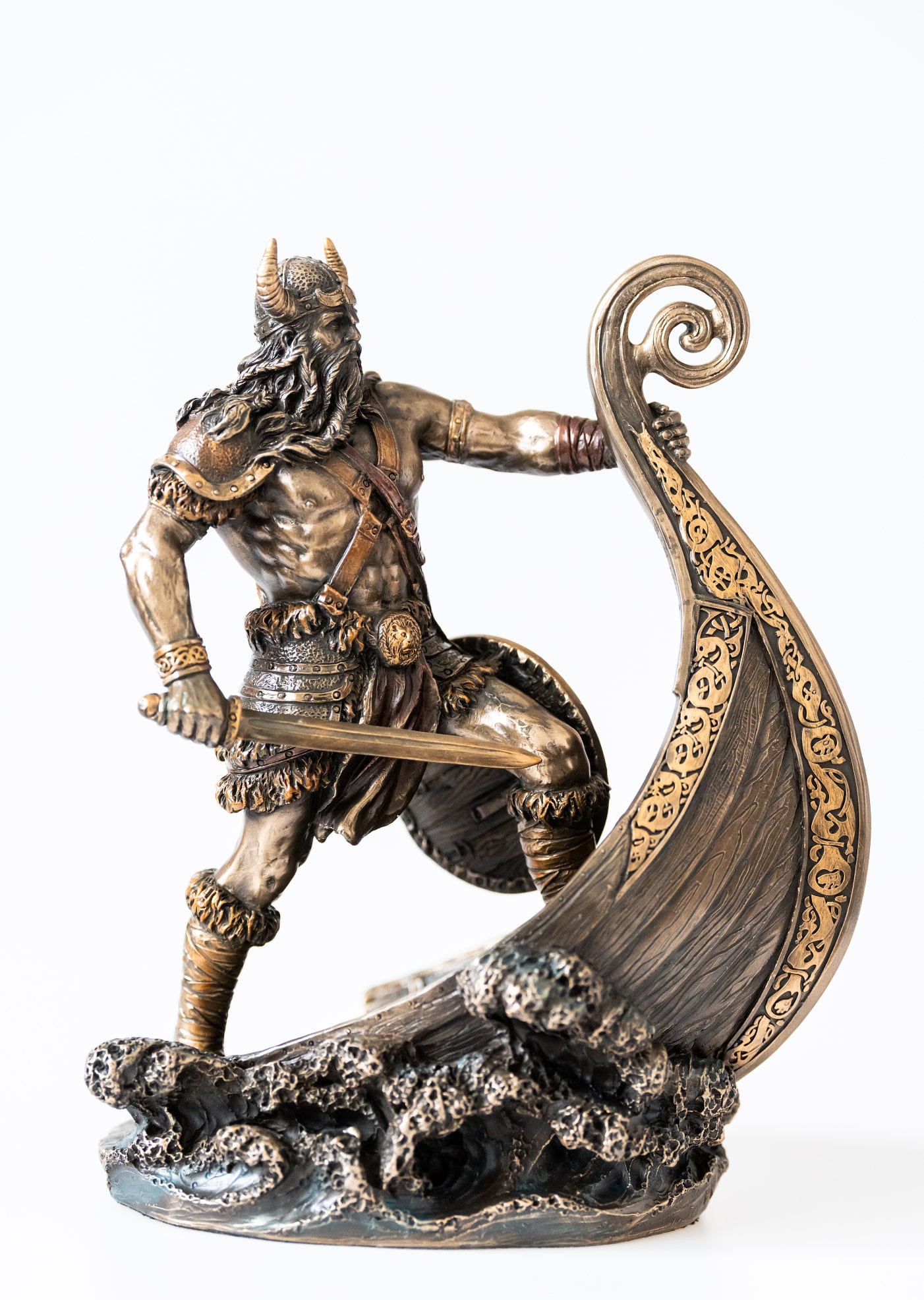 Vikingský bojovník na Drakkare