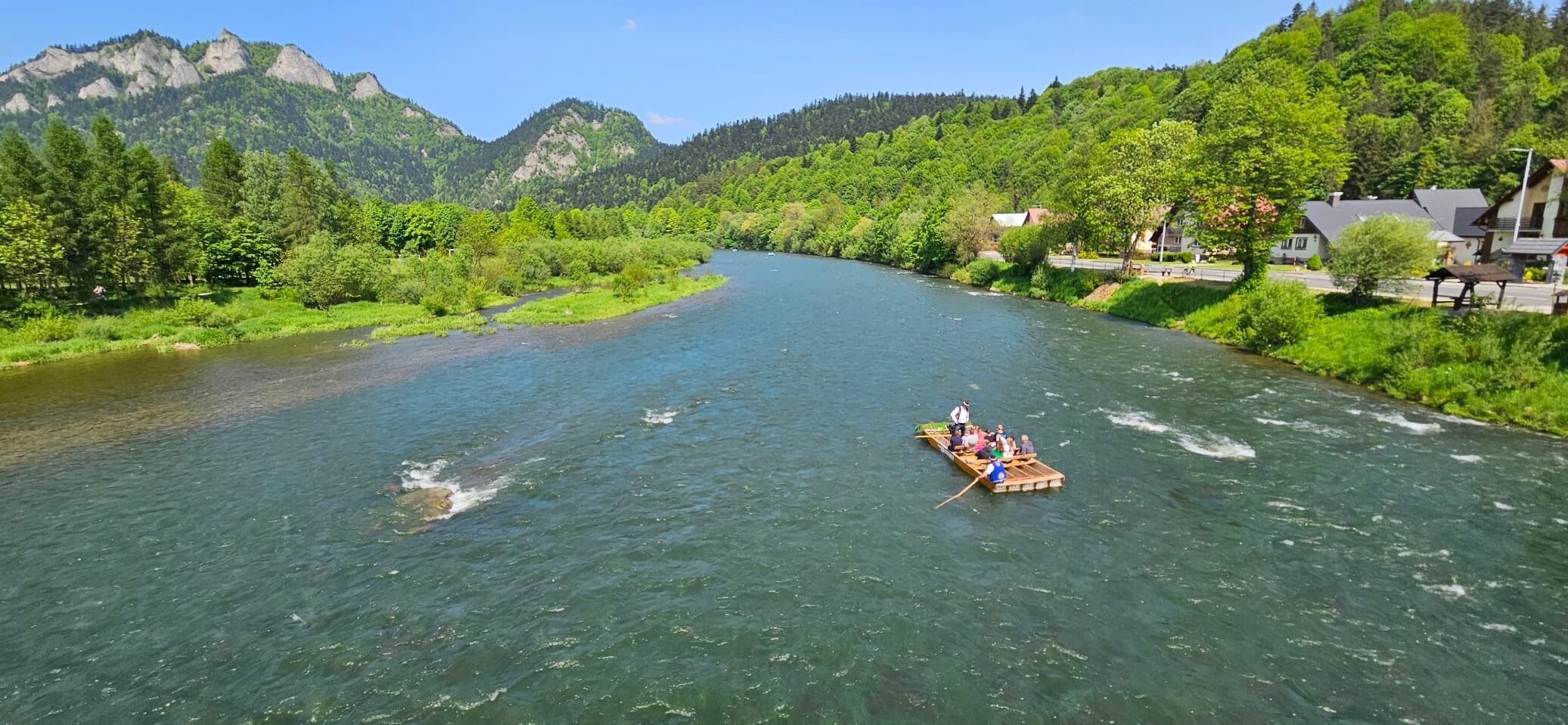 TRI KORUNY | COLUMBIA AJ PO SLOVENSKU | SUPER SPORT