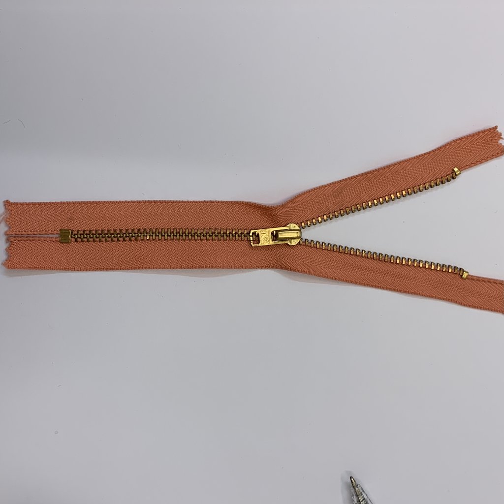 Zip YKK růžový 16CM - TextileMountain™ - Netradiční a originální látky ...