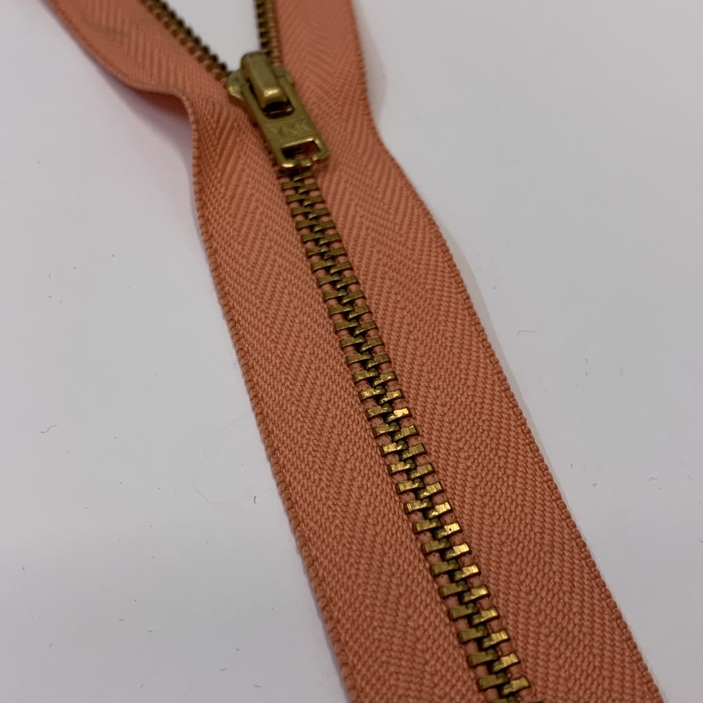 Zip YKK růžový 16CM - TextileMountain™ - Netradiční a originální látky ...