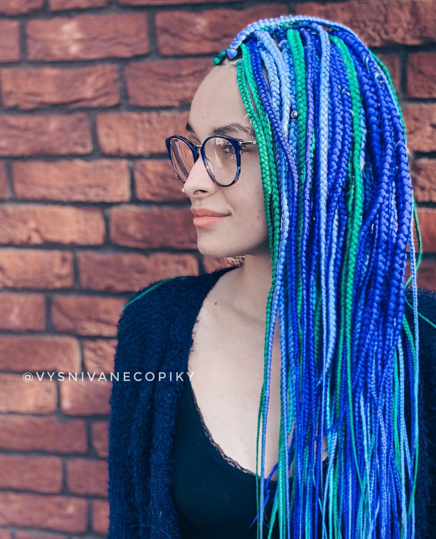 Klasifikácia účesov - VYSNÍVANÉ COPÍKY