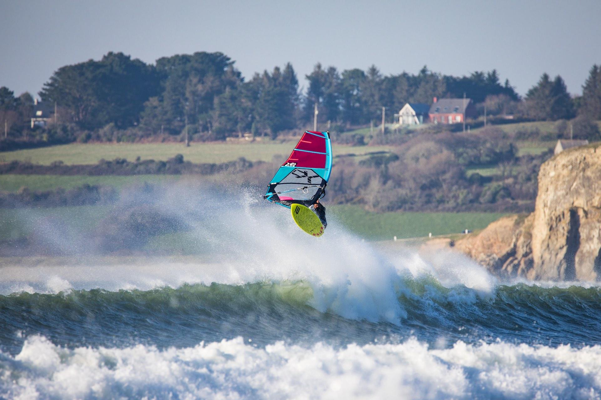 Plovák Exocet X-Wave