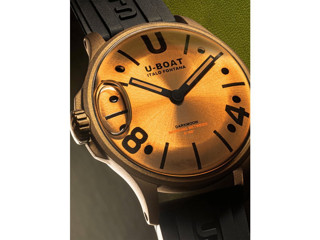 U-Boat 9547 Darkmoon 40mm - Žilka hodinky